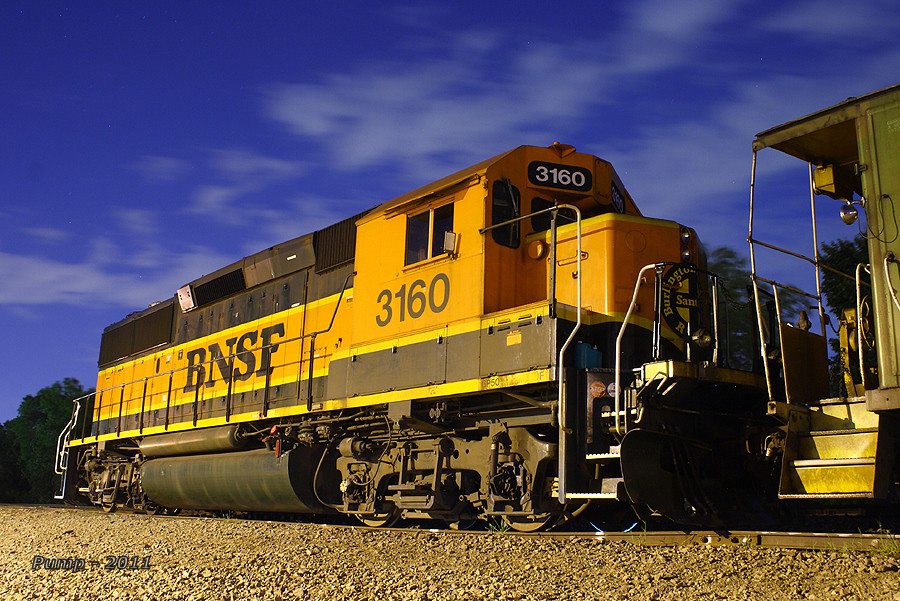 BNSF 3160 - EMD GP50